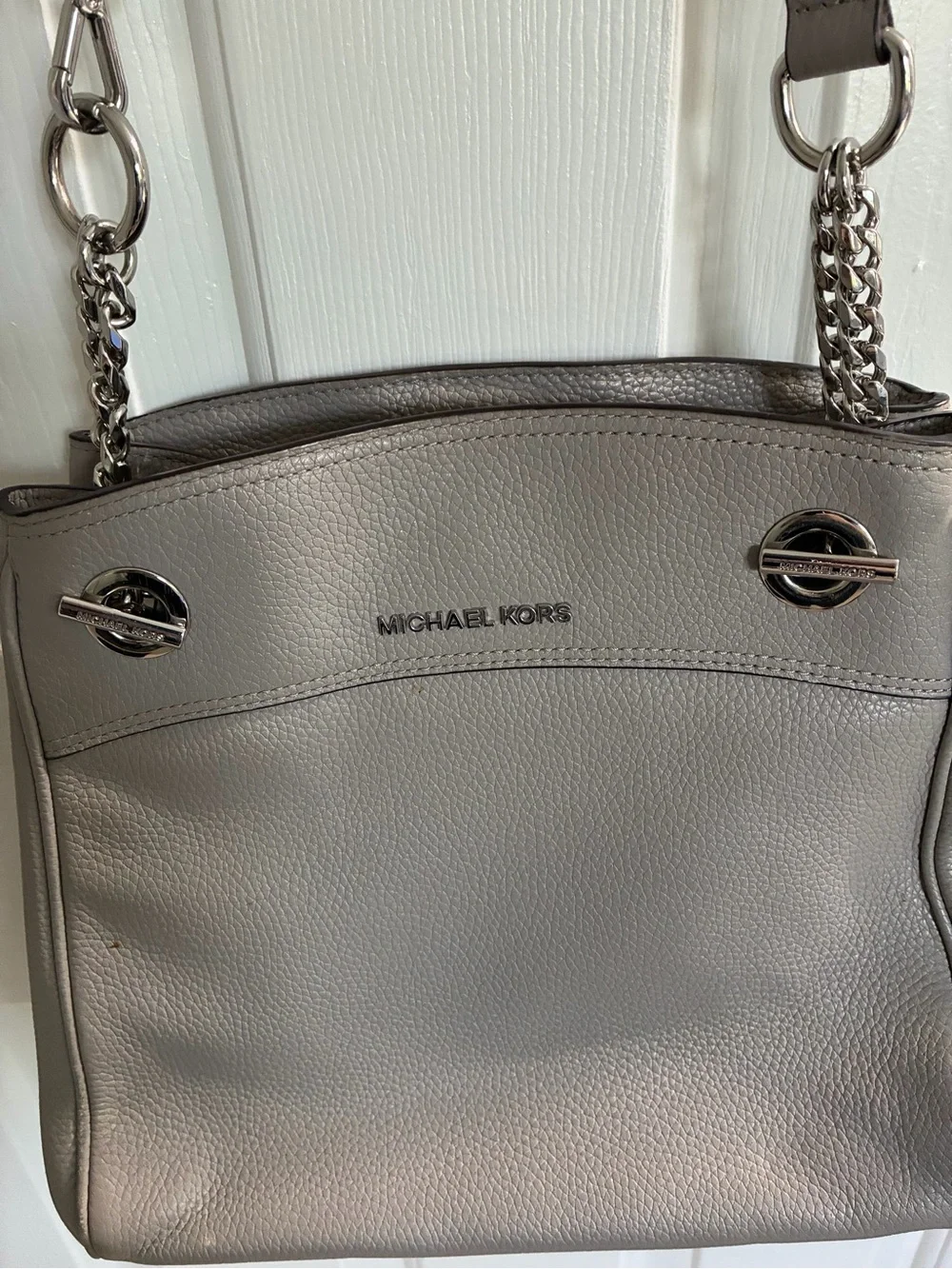 Michael Kors | Bags | Michael Kors Jet Set Pebbled Leather Shoulder Bag ...